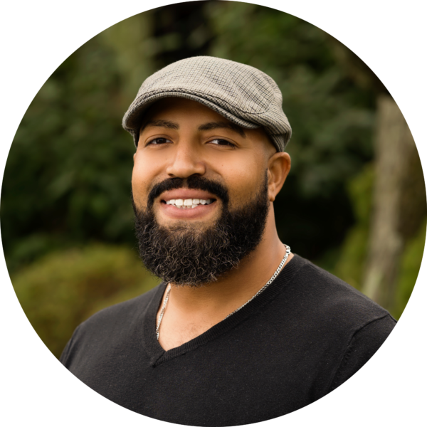 Jason Elliott _ Professional Headshots (Circle) – GeoMarvel